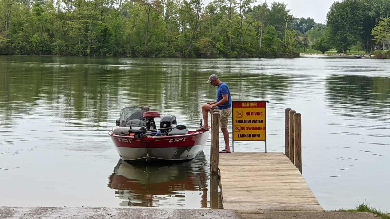 Miner Lake Boat Launch: Boat Ramp in Saugatuck, MI